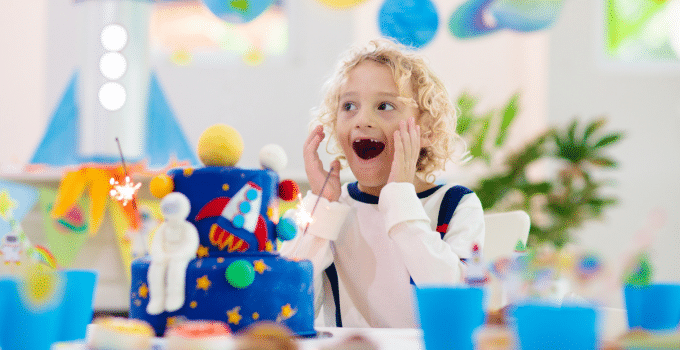 Kreativ und bunt: die besten Motto-Ideen für den Kindergeburtstag 9 ...